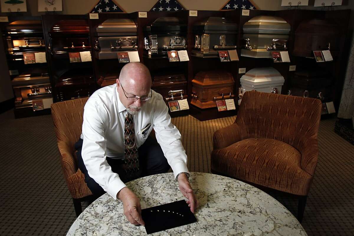 Cremation: Ashes to diamonds or moon dust