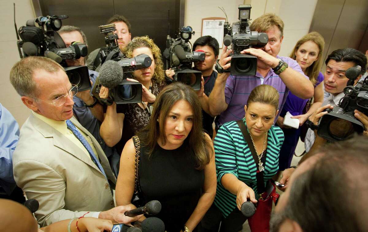 Plea deal sparks stormy finale in Stern court saga