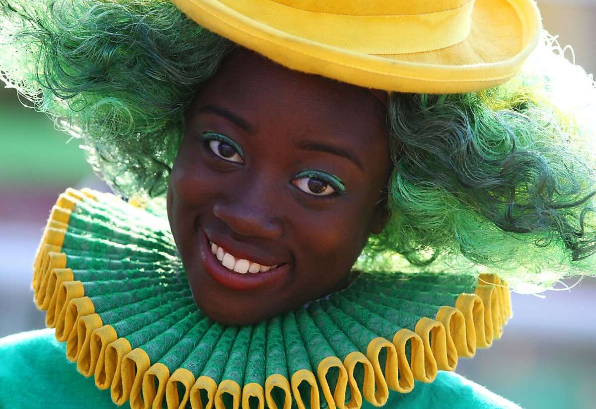 Legally blind archer sets world record