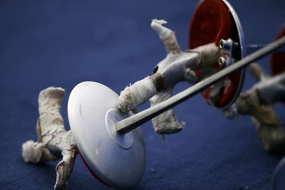 Legally blind archer sets world record