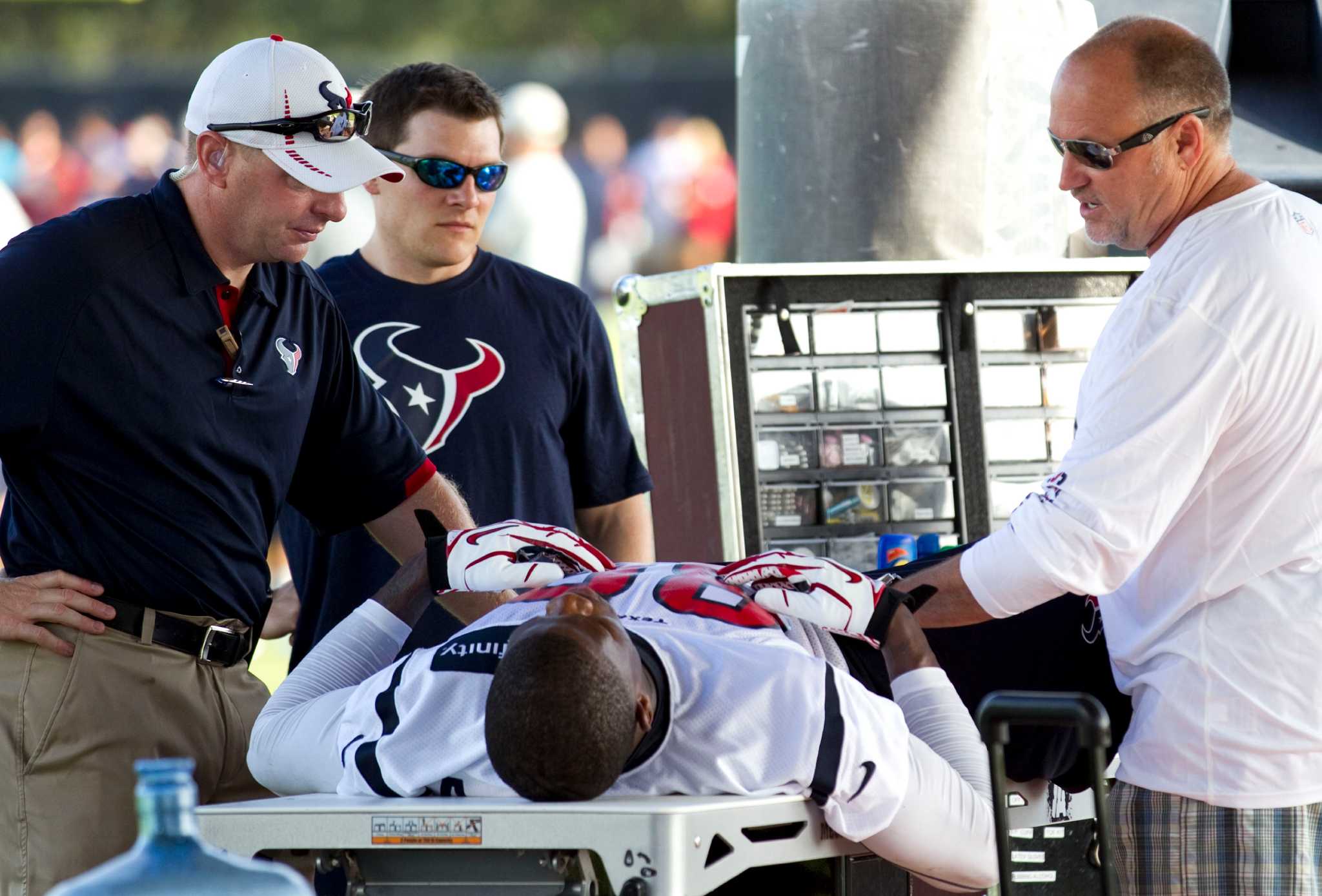 Texans, Rockets, Cougars team doctor named NFL Outstanding Team Physician