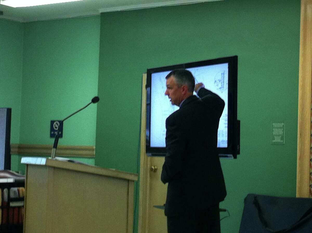 New Canaan Locust lot proposal unveiled at P&Z