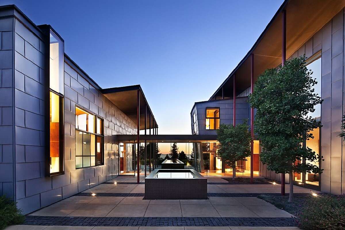 American Institute of Architects home tour