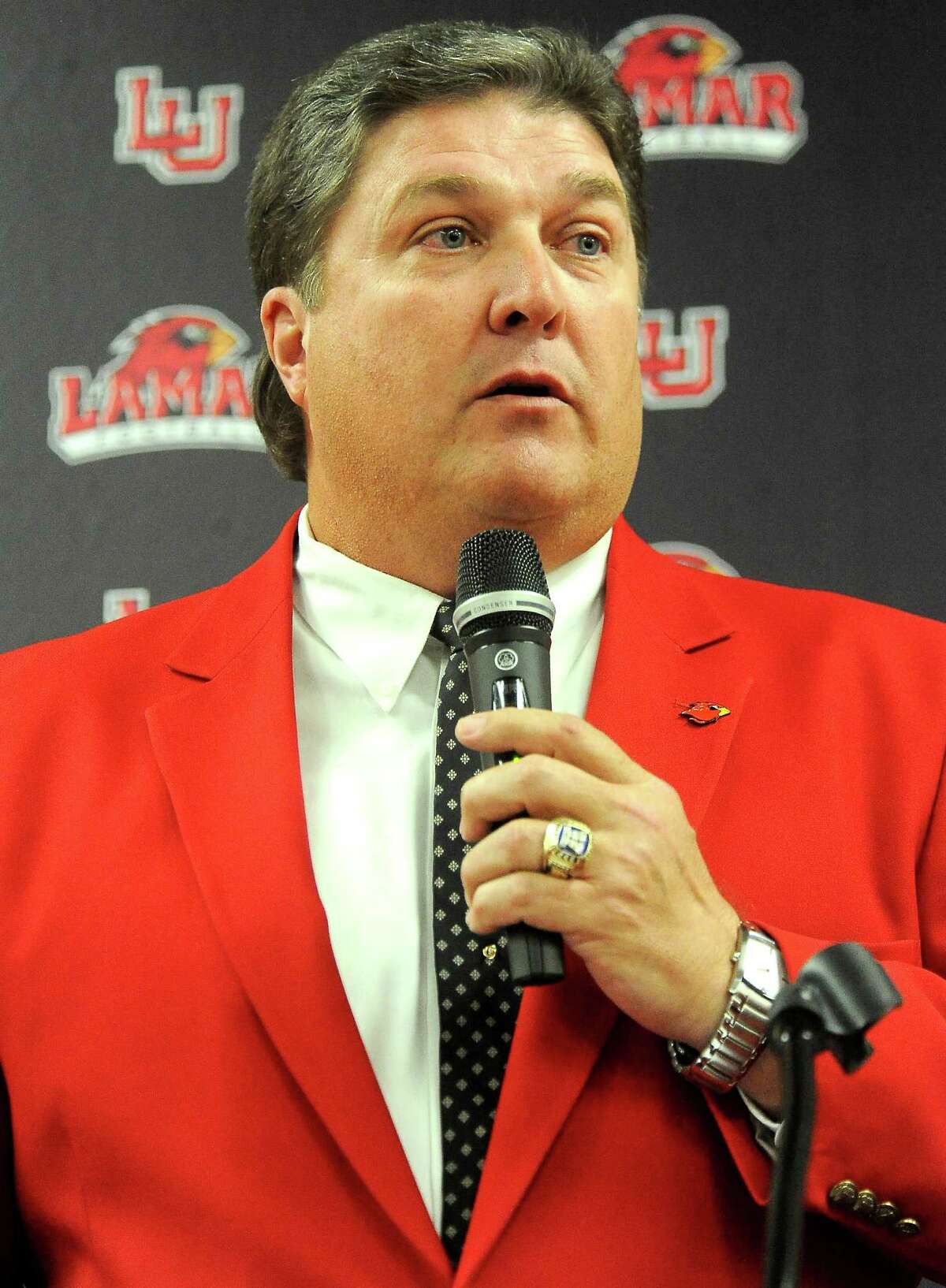 Lamar football practice schedule