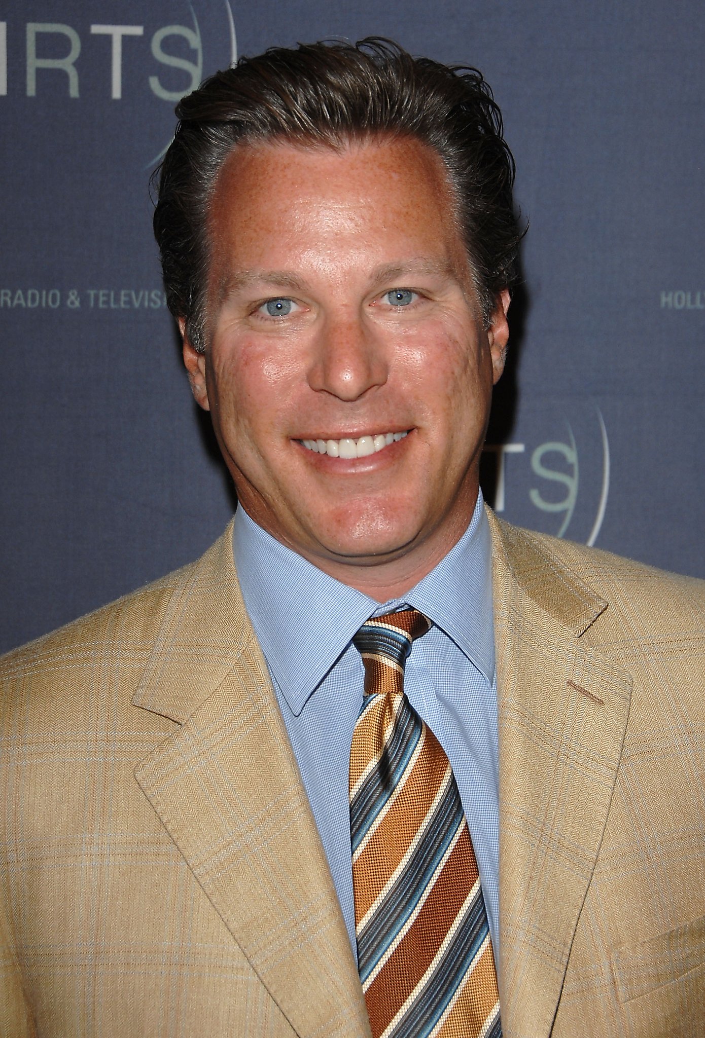 Ross Levinsohn leaving Yahoo