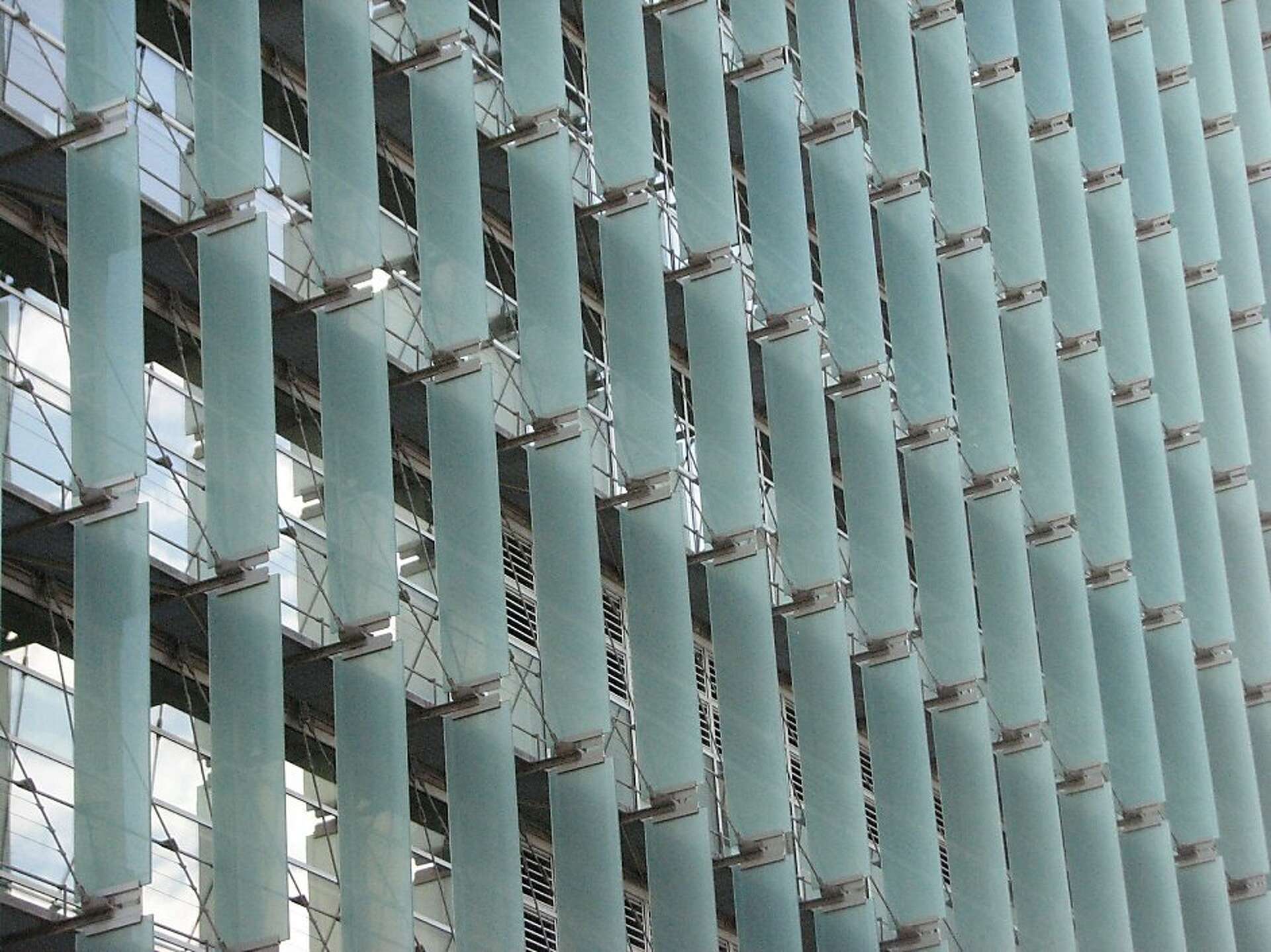 Green's sharp design move: sunshades