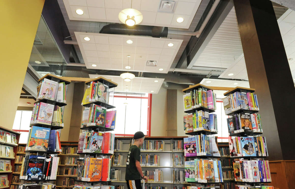 Photos: A big day at the library