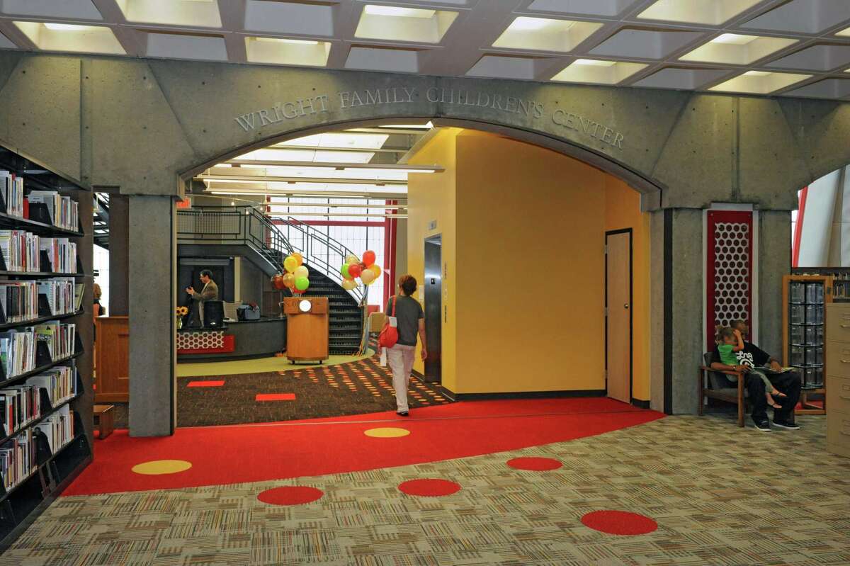 Photos: A big day at the library