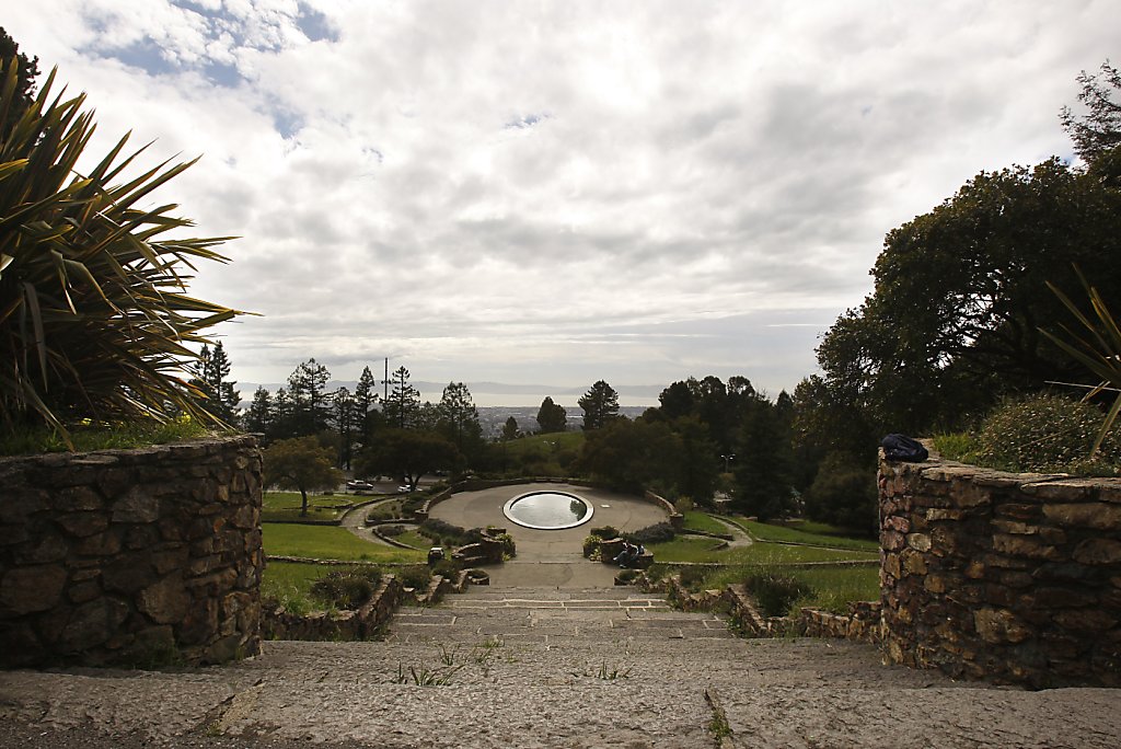 Woodminster Cascades stairway - an Oakland escape