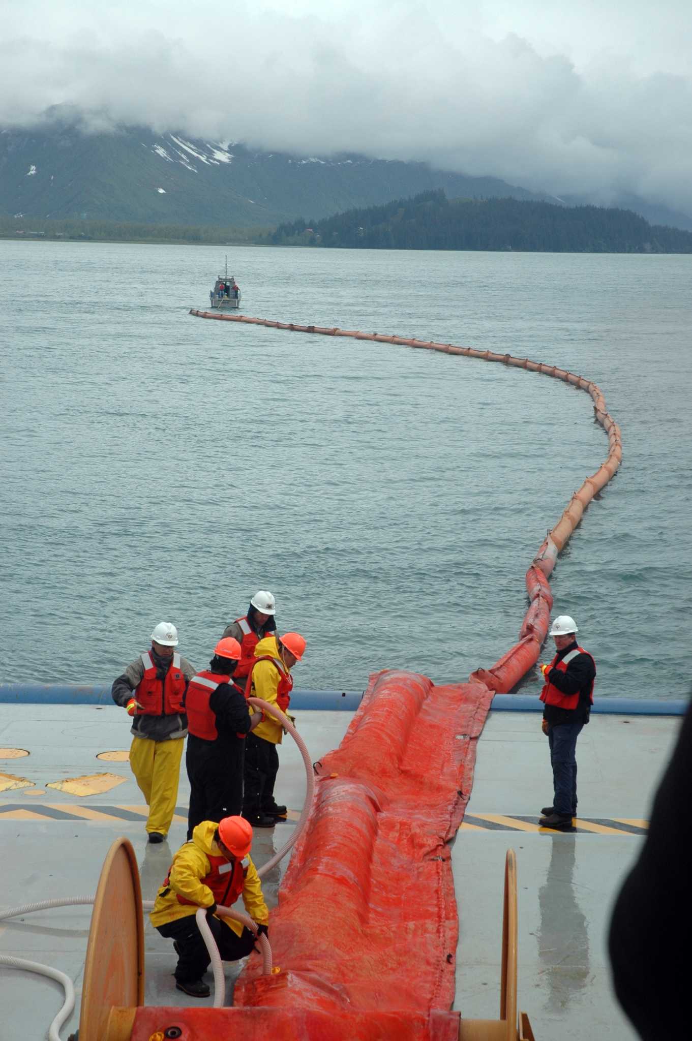 Shell takes key step on scaled-back Arctic drilling