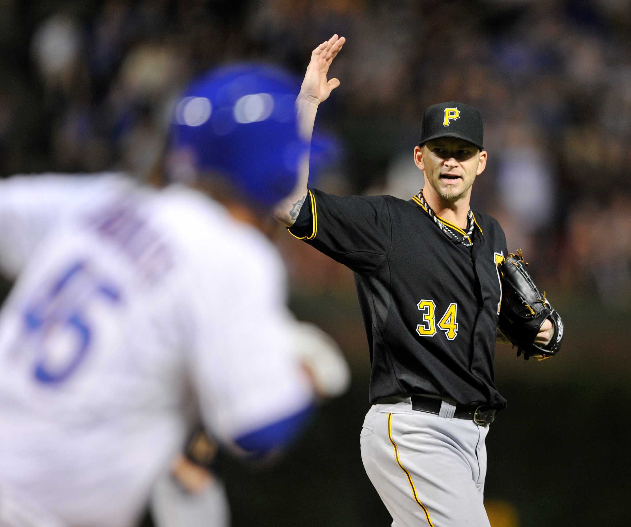 Inside pitch: Davis' slam lifts Orioles over Yankees