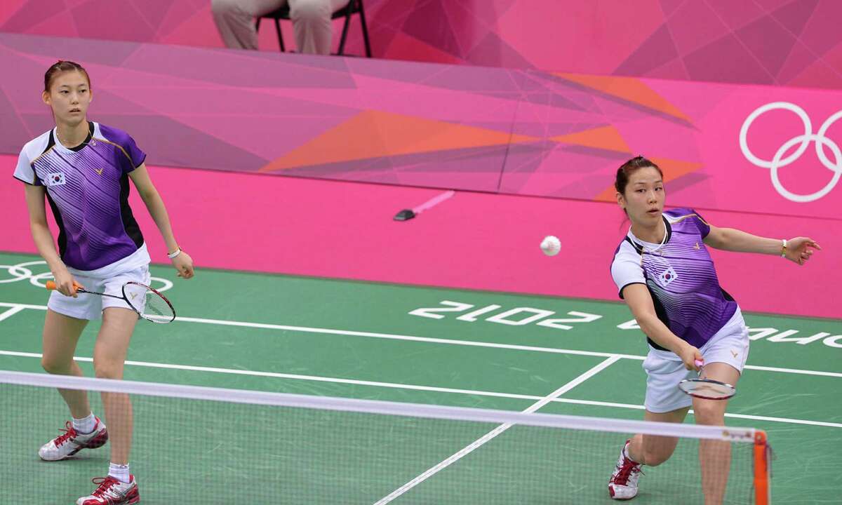8 badminton players tossed from Olympic doubles
