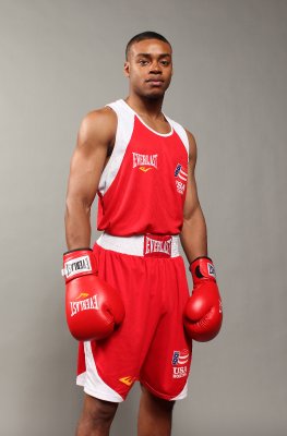 Spence continues move up boxing ladder; S.A. duo victorious
