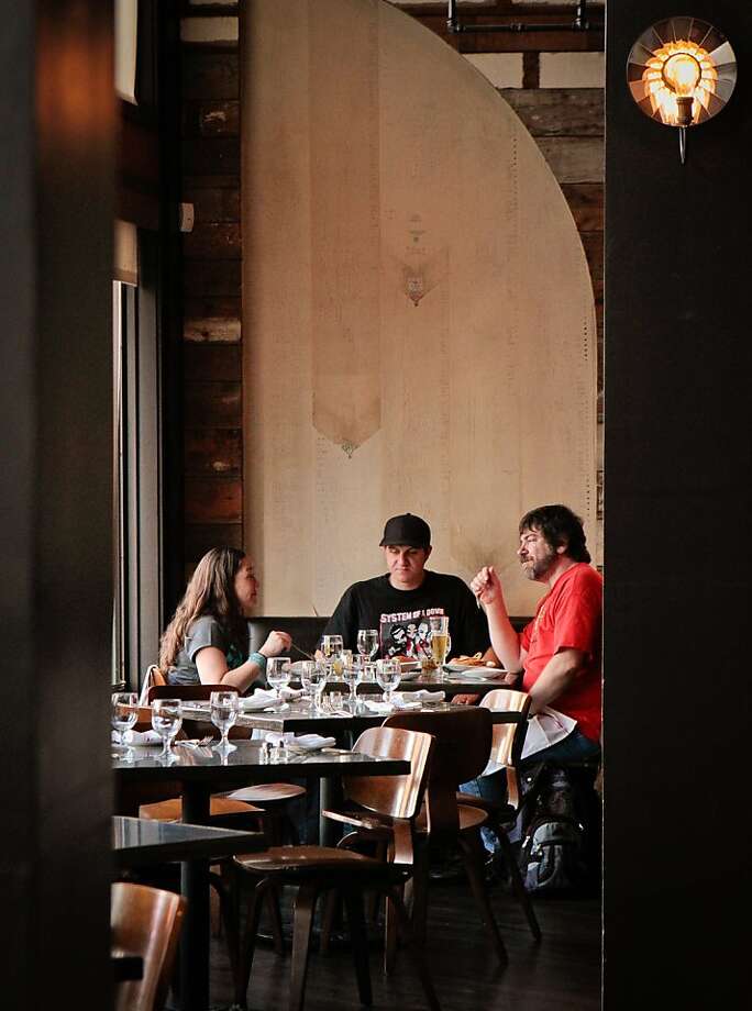 Revival Bar & Kitchen review: fresh frontier - SFGate