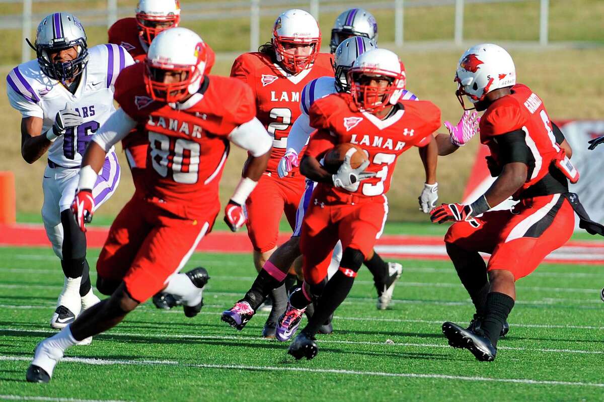 Lamar's 5-5, 135-pound football player is fearless