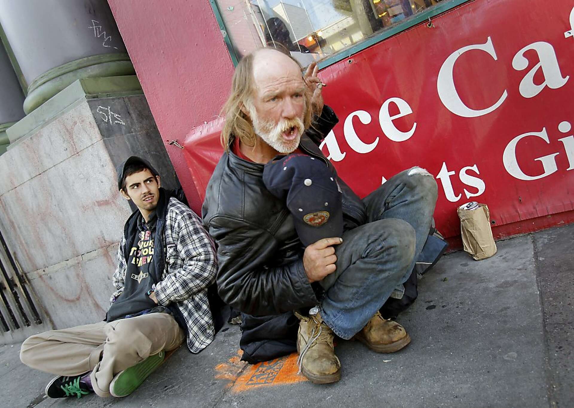Sit/lie law primarily enforced in Haight