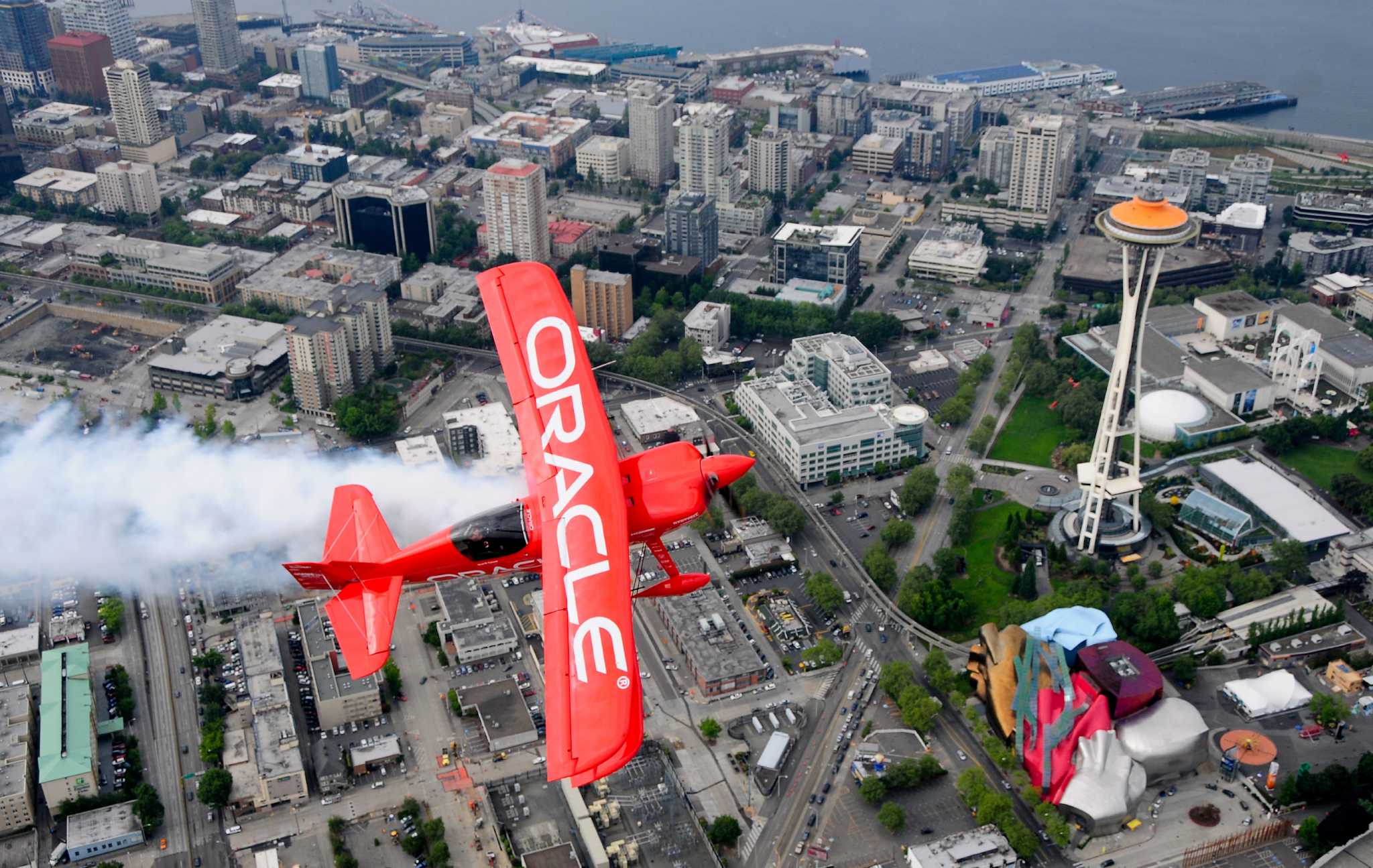 Seafair planes take to skies over Seattle