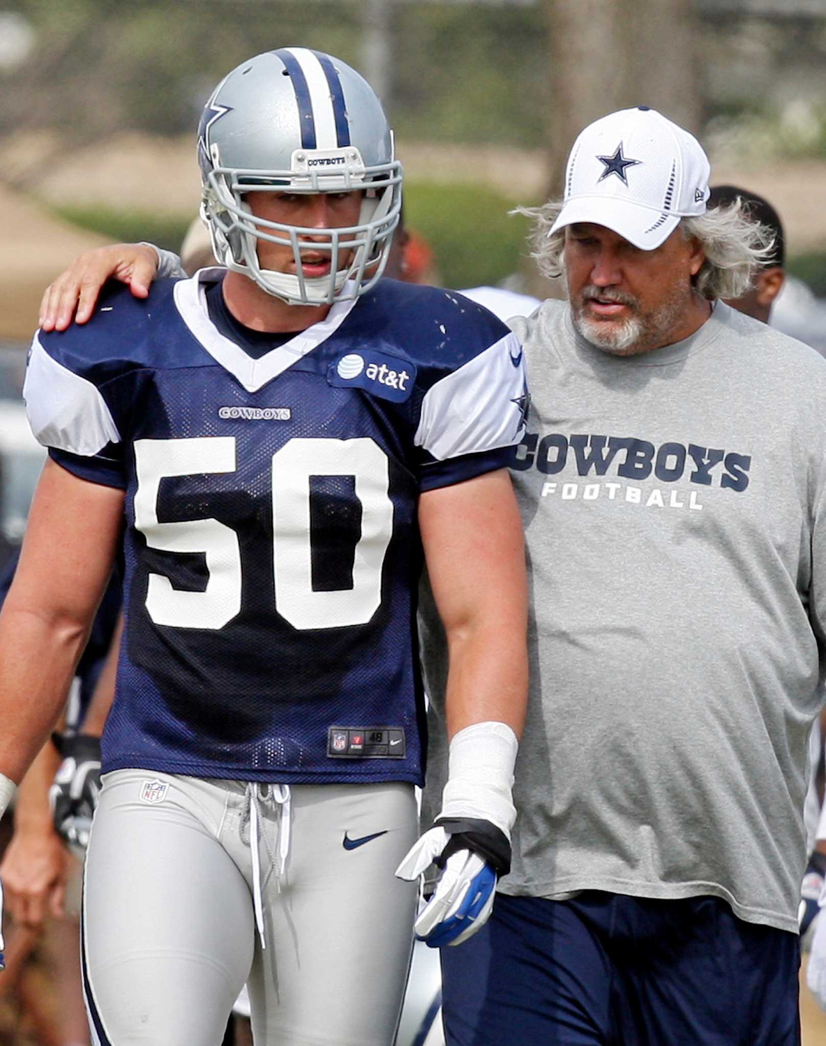 Cowboys' Lee remains humble in leader role