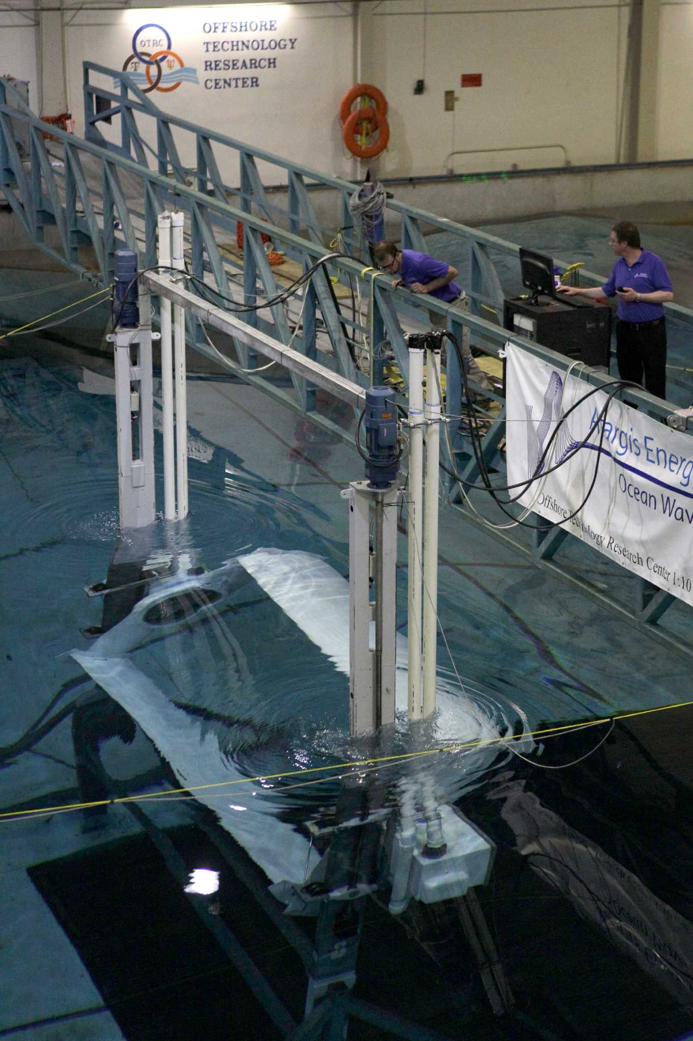 Scientists seek next wave in power generation