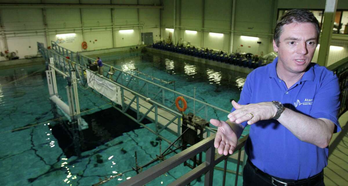 Scientists seek next wave in power generation