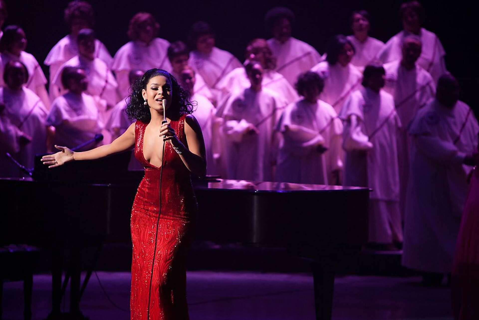 'Sparkle' review: Carmen Ejogo's star quality