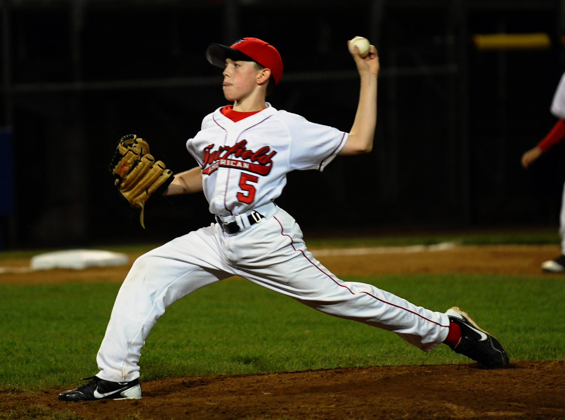 Meury hurls Fairfield American past Rhode Island 1-0
