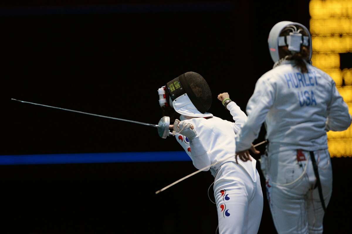 Hurley sisters shine in recent fencing event