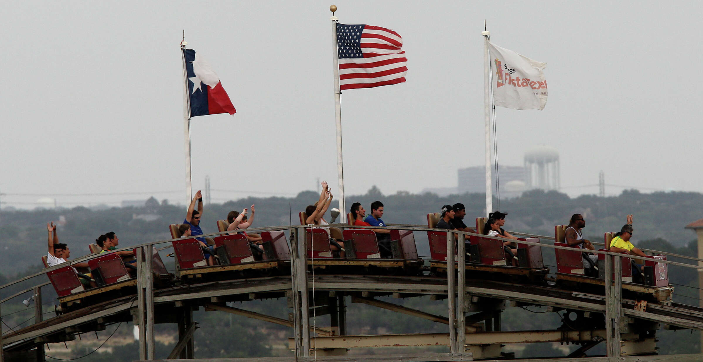 Steel up for Iron Rattler