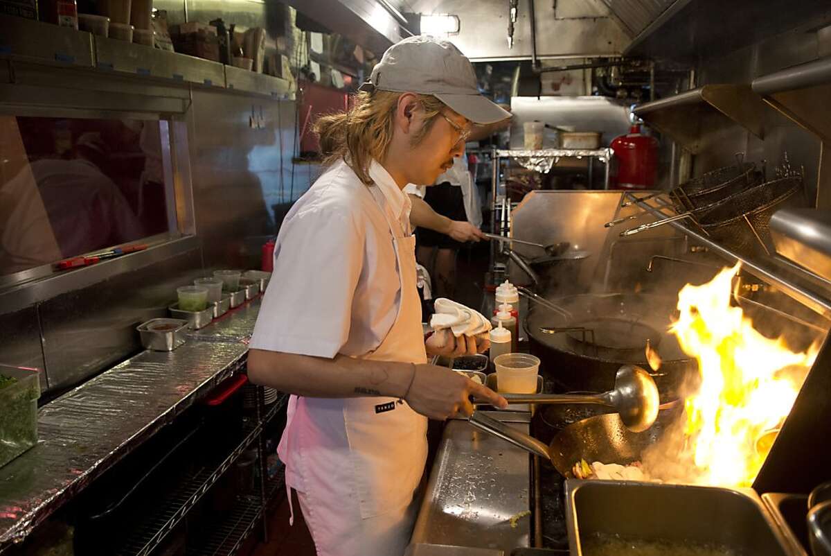 Mission Chinese builds on S.F. in N.Y.