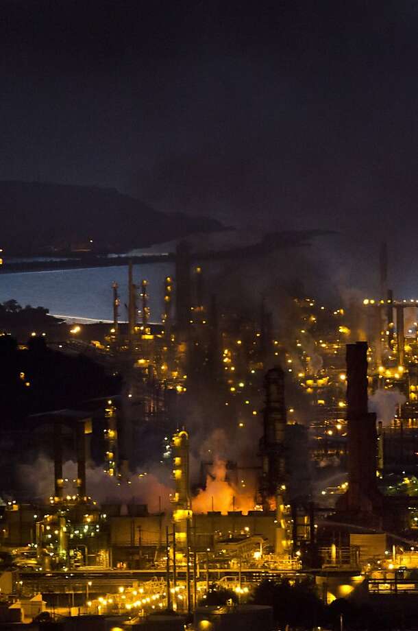 Fire at Chevron refinery in Richmond - SFGate