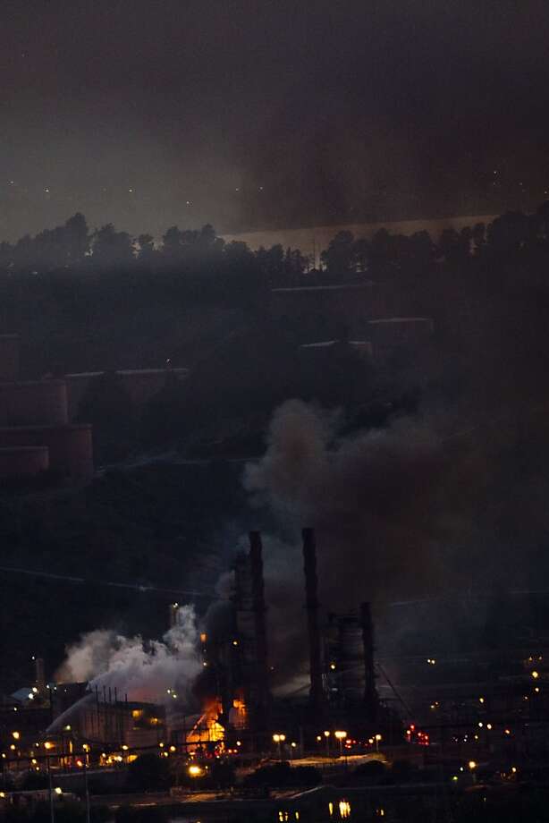 Fire at Chevron refinery in Richmond - SFGate