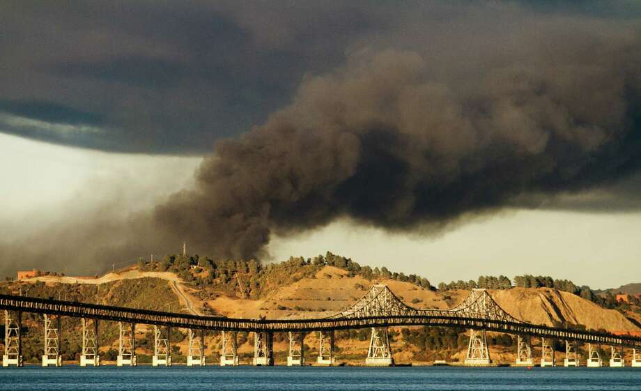 Chevron refinery fire - Chron