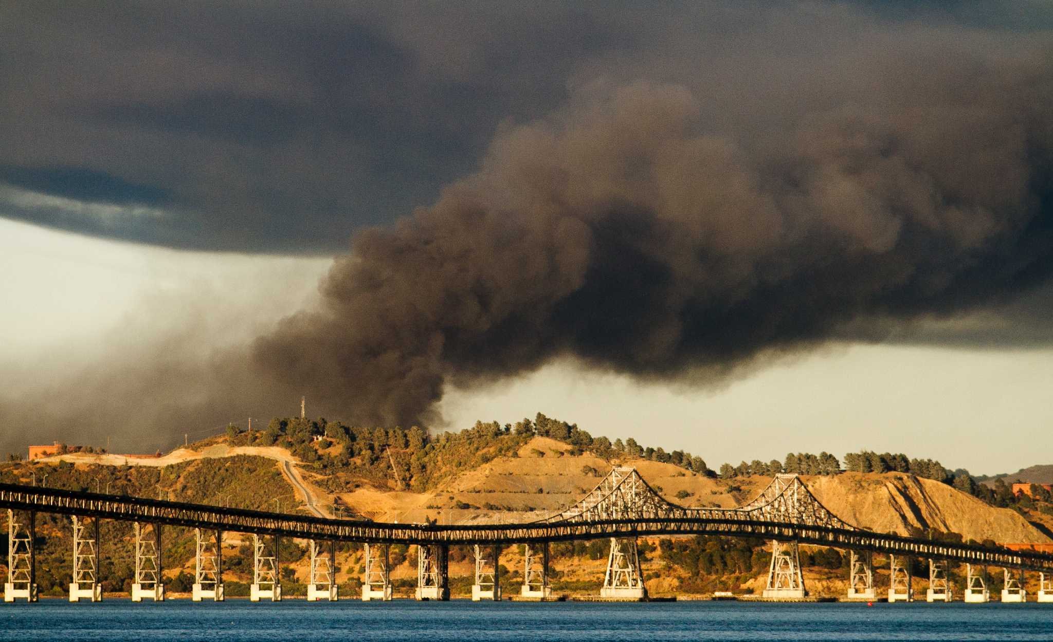 Chevron refinery fire