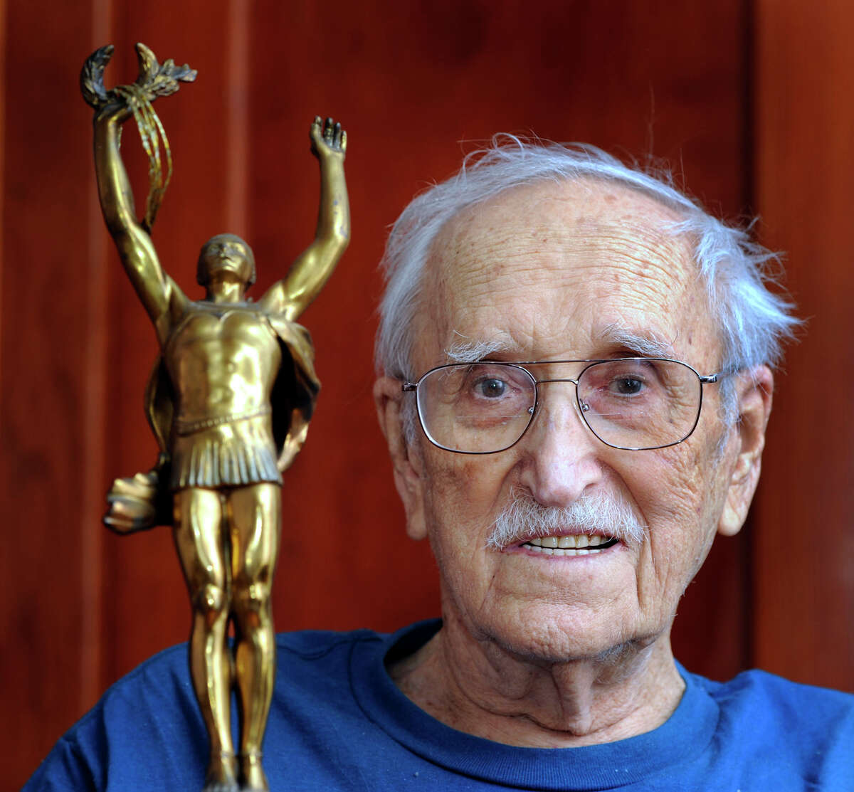 Ex-gymnast, 94, marvels at Olympic routines