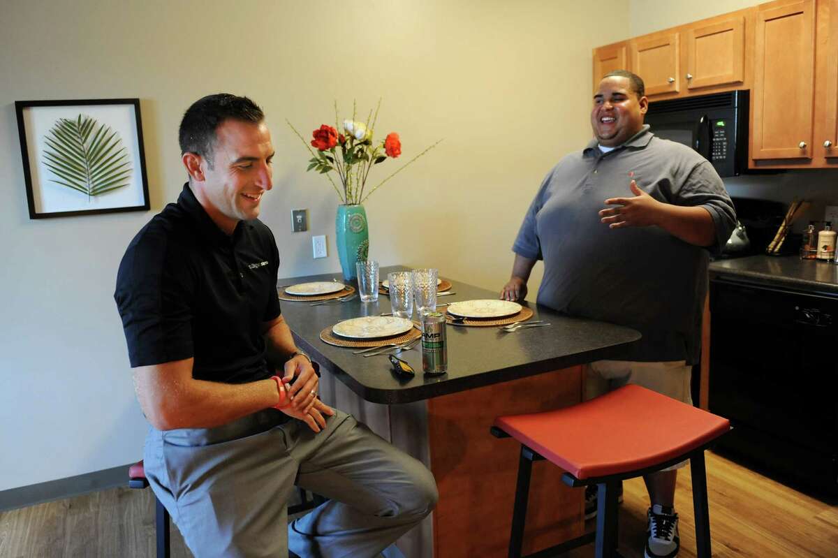 Colleges offer suite lifestyle
