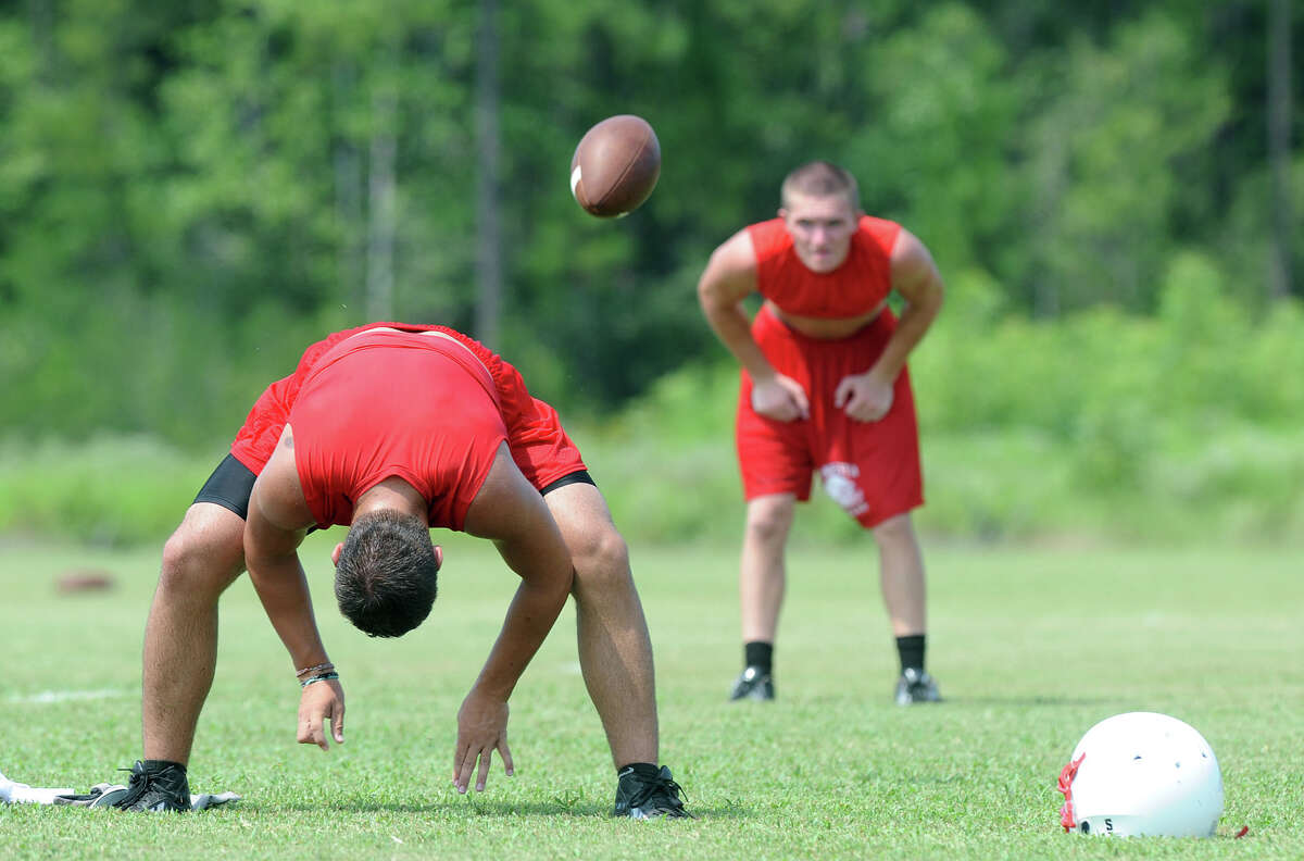 UPDATED: Sideline shots from high school football practices