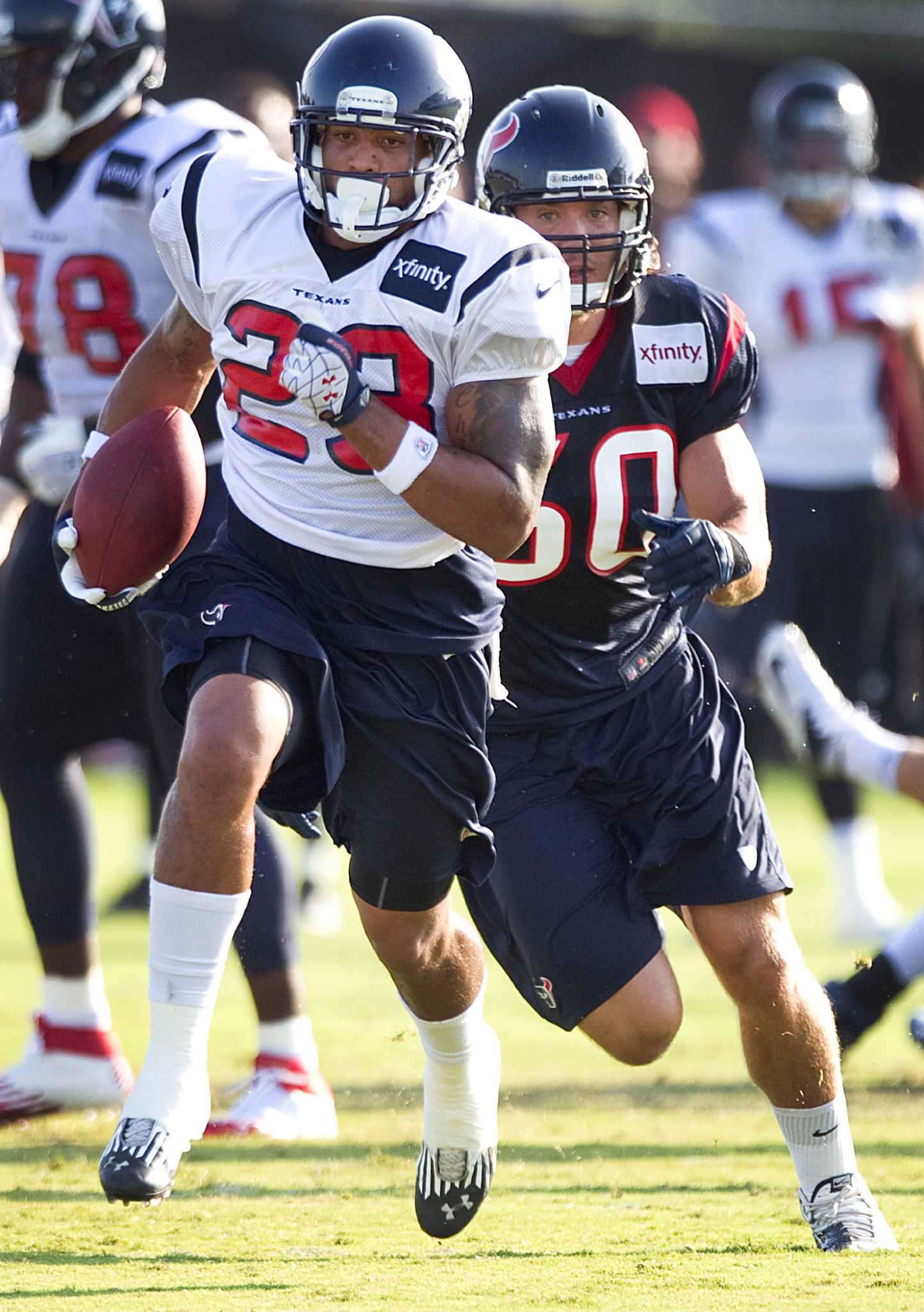 Texans' dietician defends Foster for going vegan