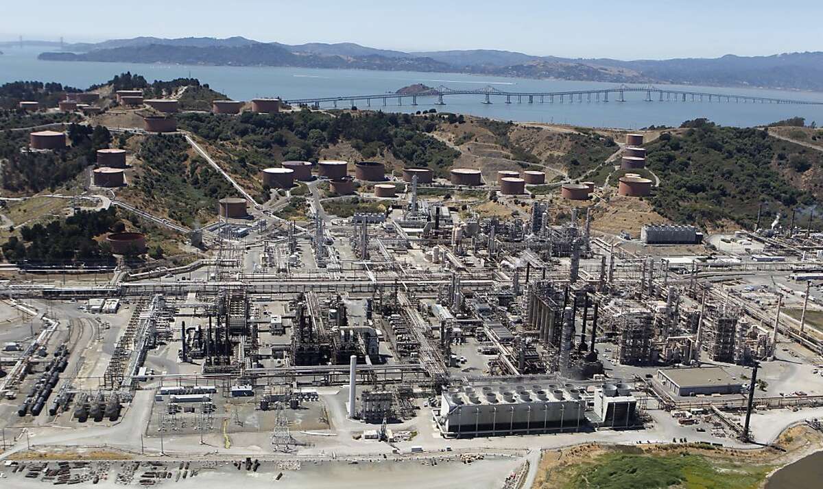 Small refinery leak leads to big disaster