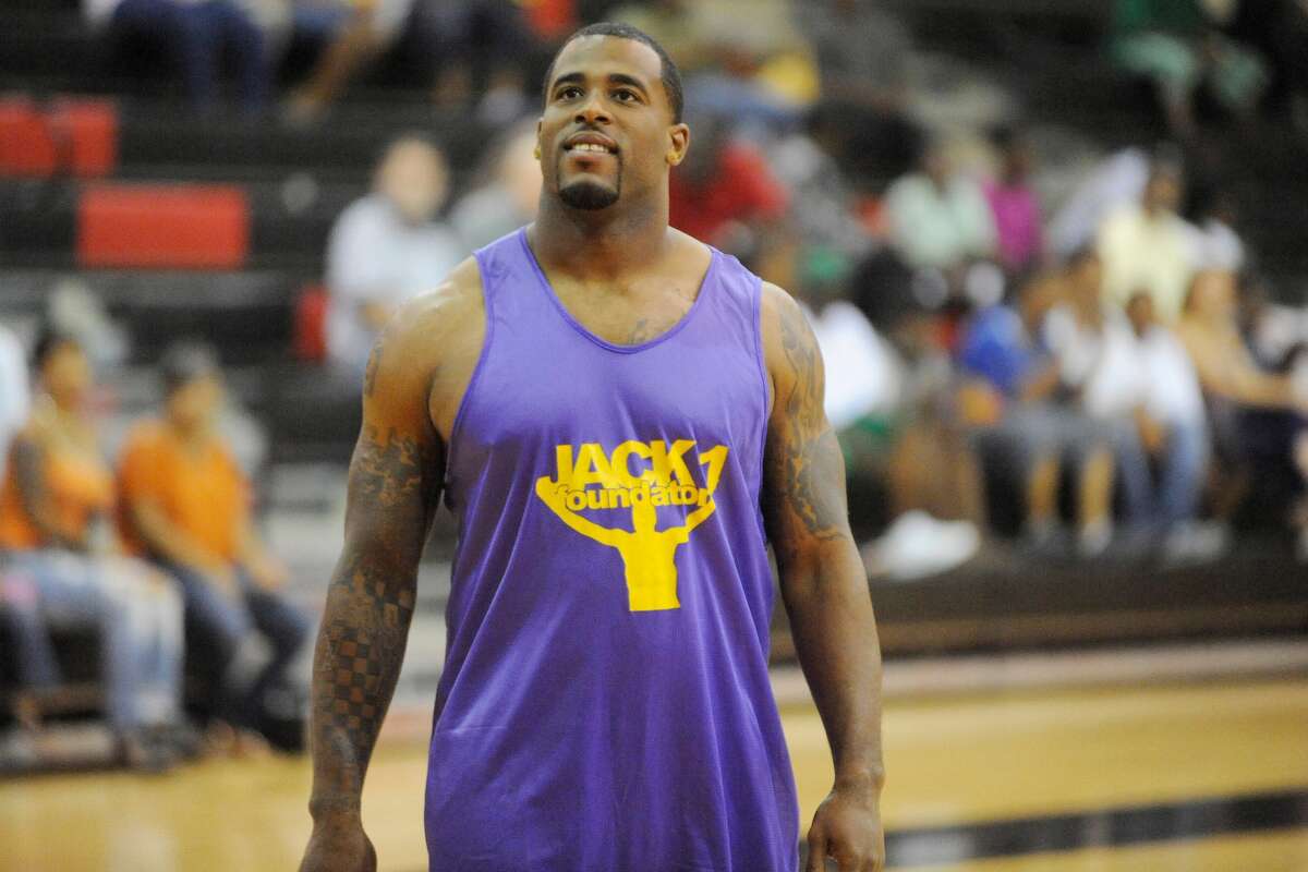 Beaumont-born Vickers playing for Cowboys in memory of late father