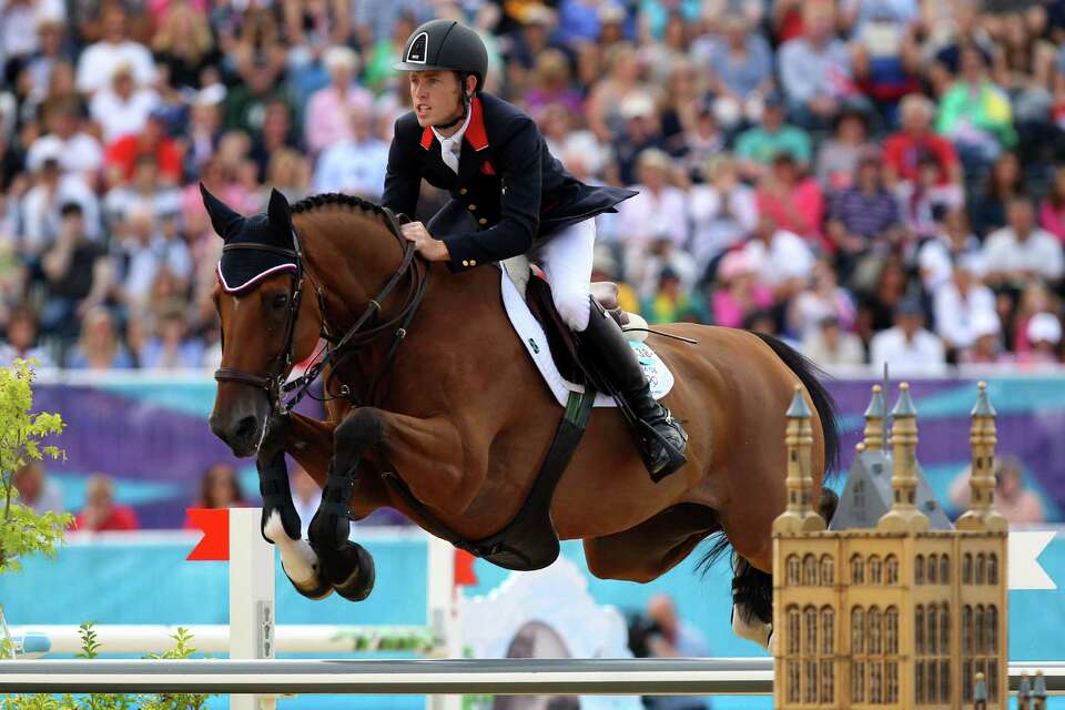 Equestrian: Show jumping