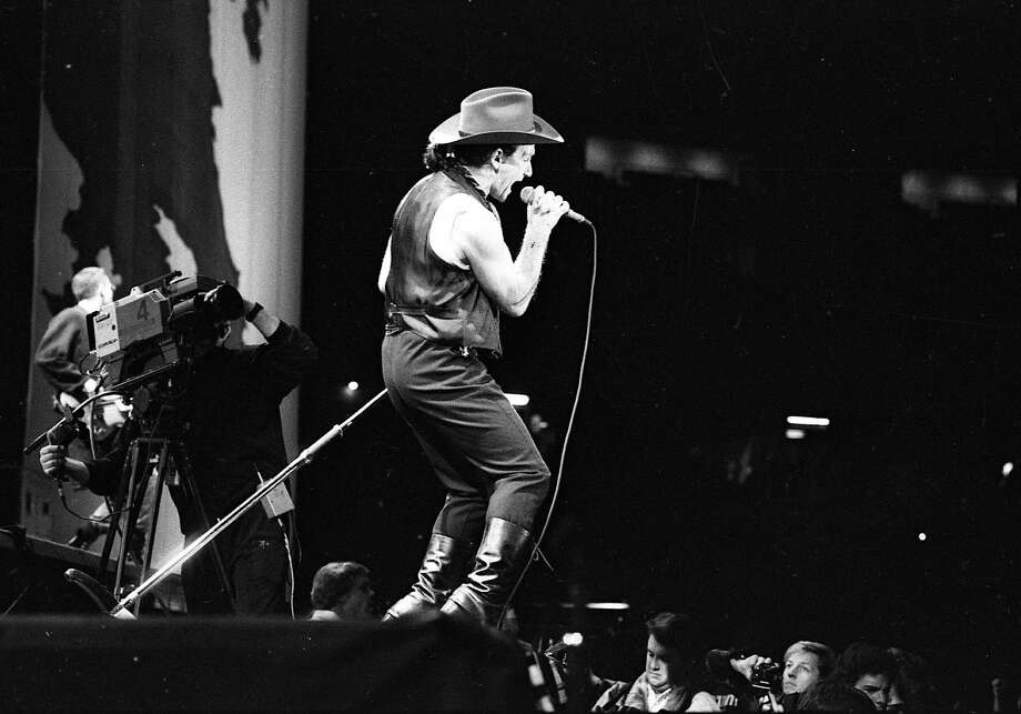 U2 1987 Oakland Coliseum Joshua Tree tour - SFGate