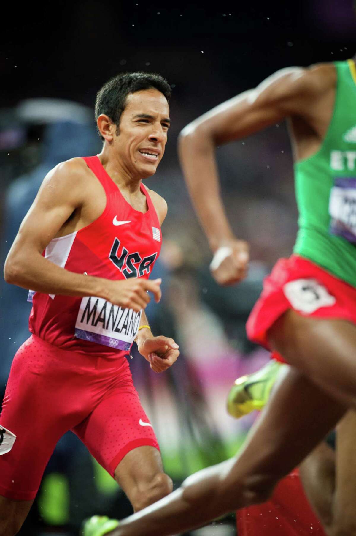 Marble Falls' Leo Manzano gets silver in 1500m