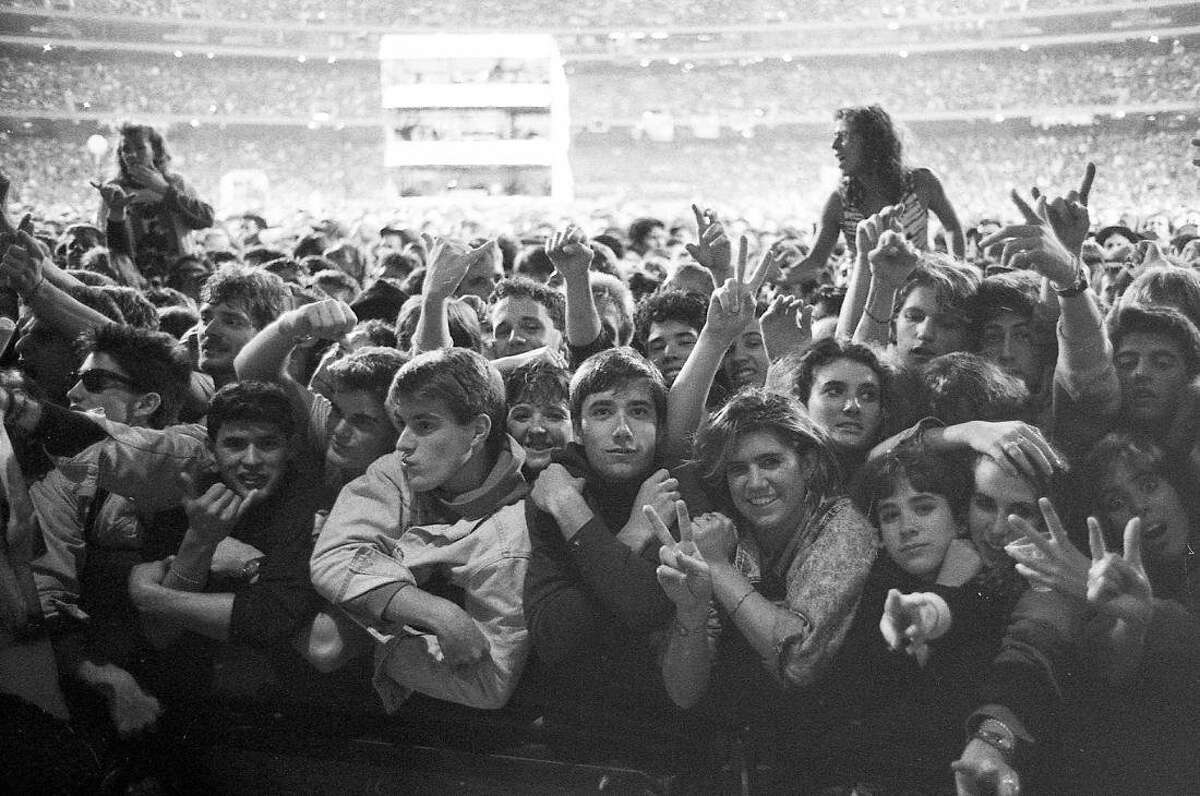 Let's Go To The Morgue: When U2 comes to town, 1987