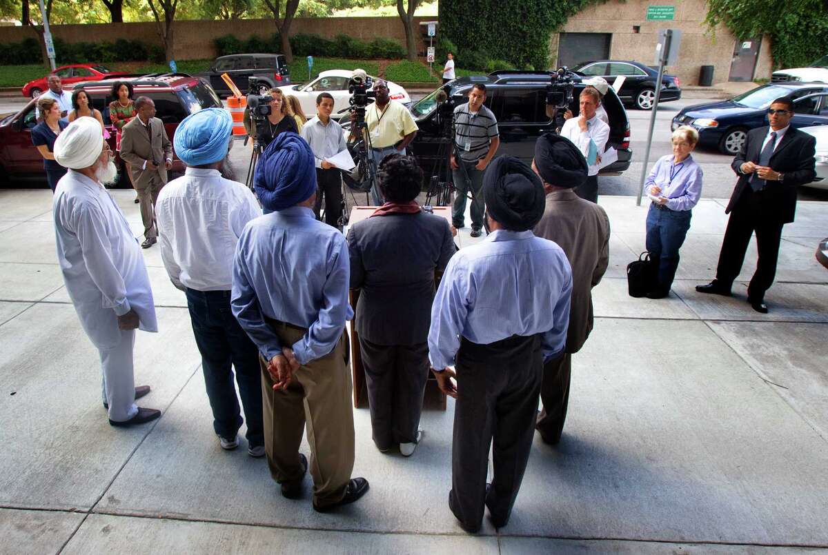 Sikh temple shooting called 'an American tragedy' at Houston vigil