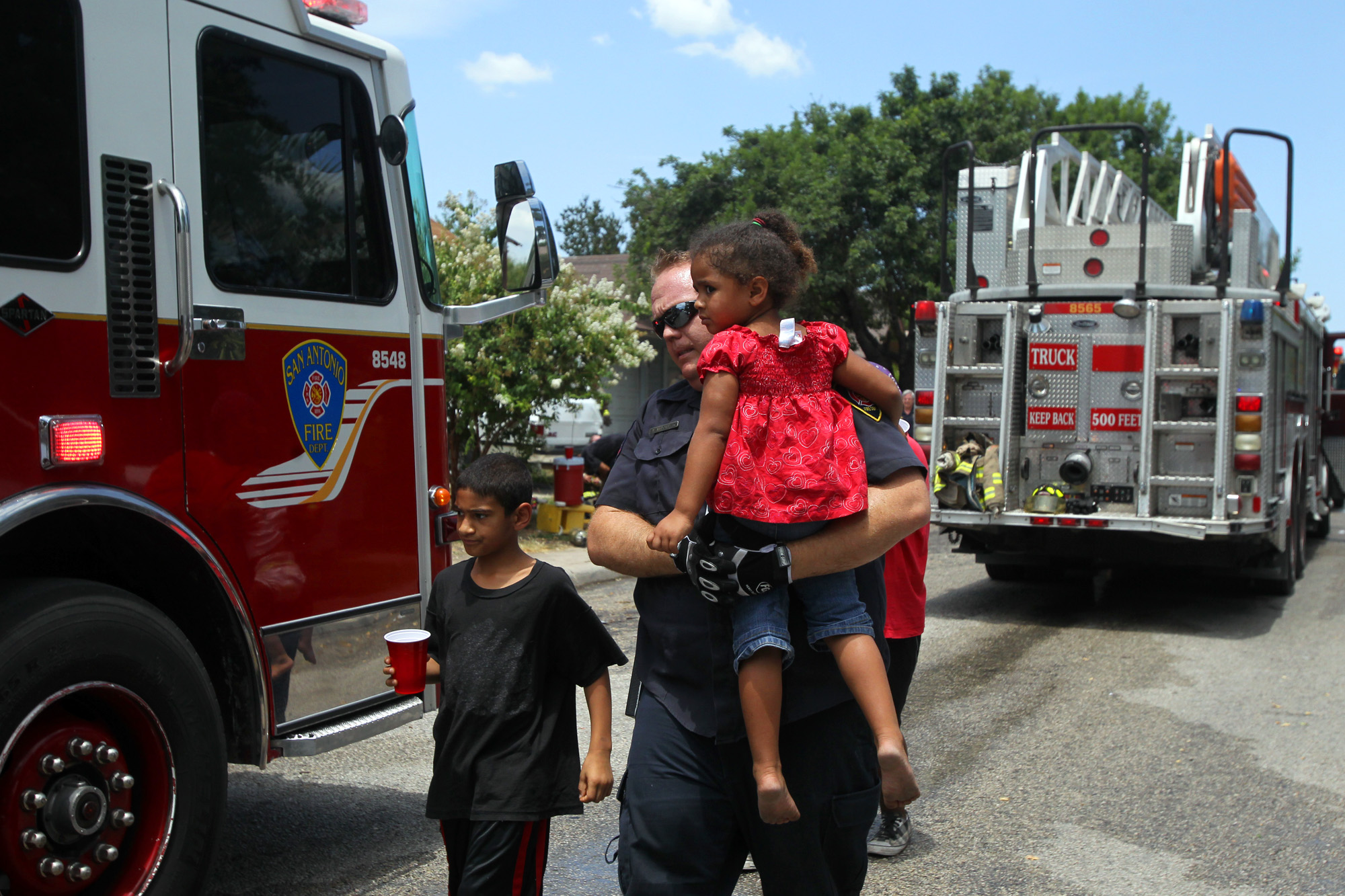 Family escapes as home burns