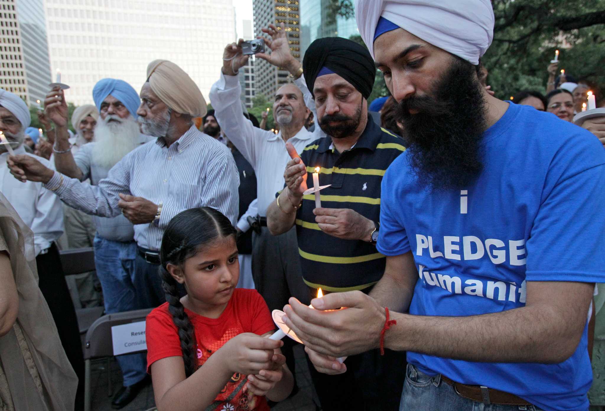 Sikh temple shooting called 'an American tragedy' at Houston vigil
