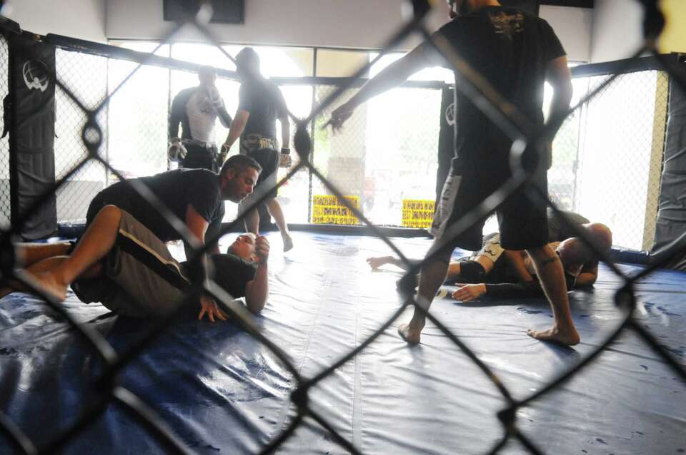 Soares now in the corner for MMA