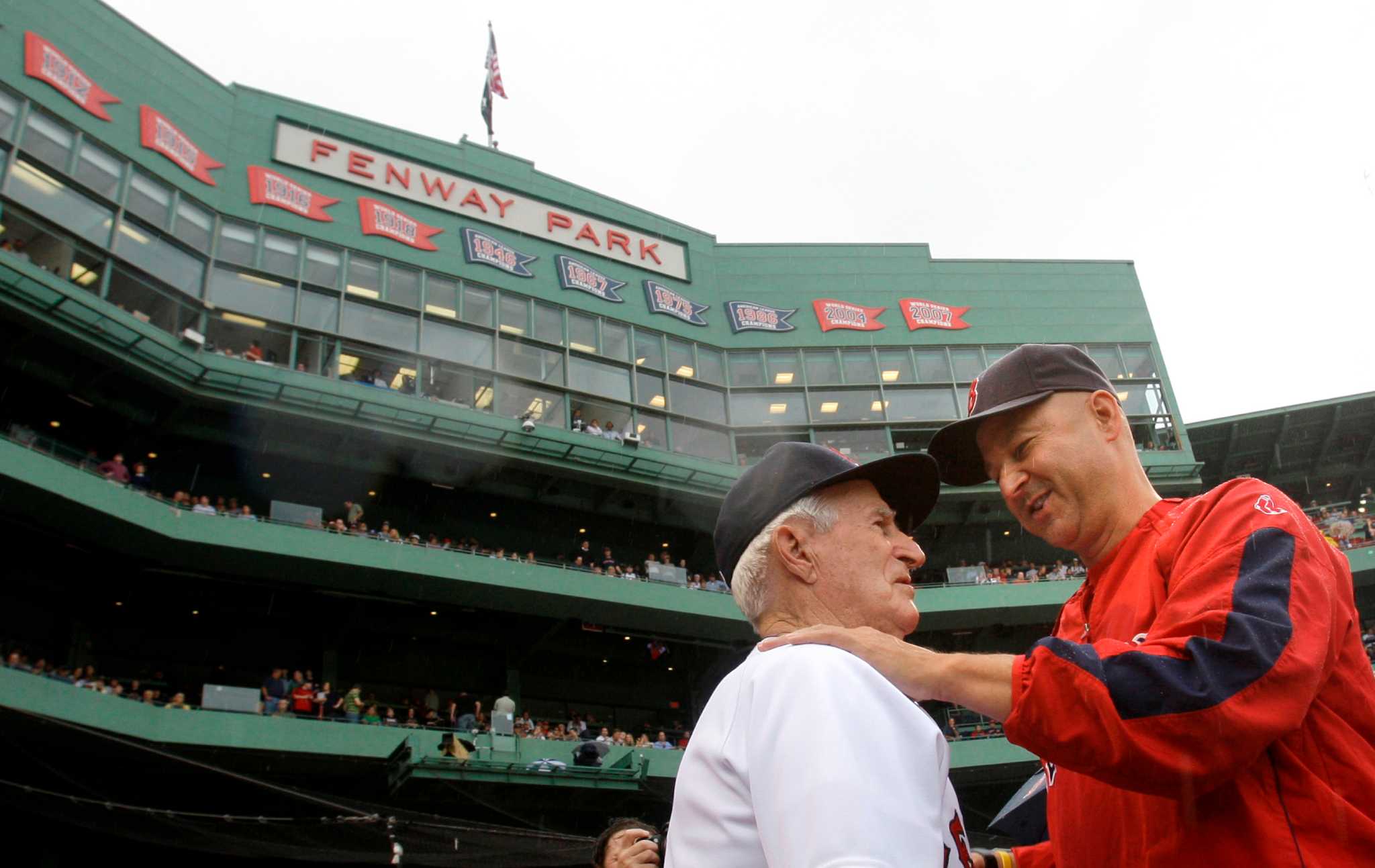 Red Sox legend Pesky dies at 92