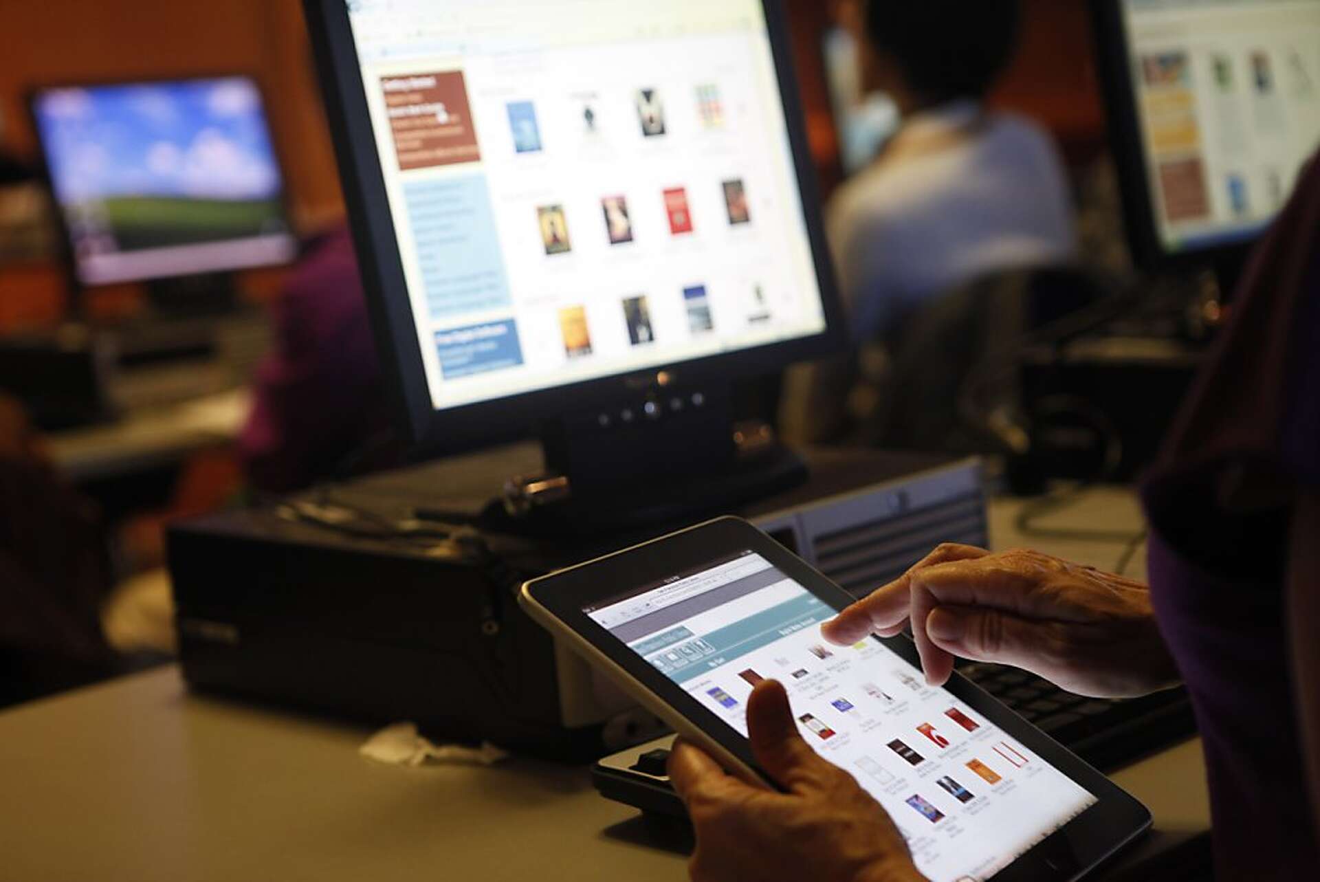 Libraries to try buying e-books directly