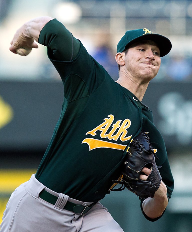 Parker's struggles continue in loss